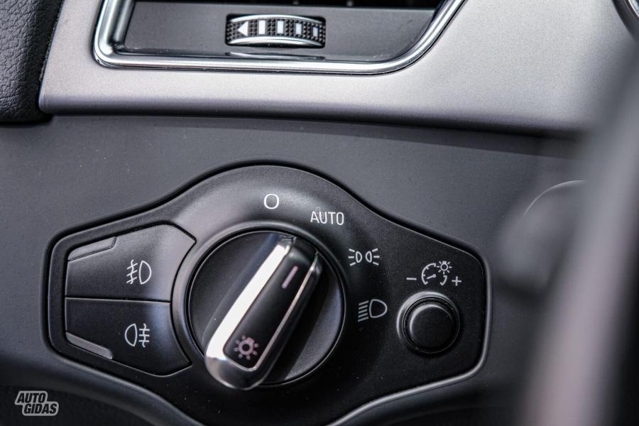 Audi A4 2012 in Kaunas, with an engine capacity of 3.00 L and mileage of 313 thousand km for 8790 €, photo 18 on AUTOMOTO.COM.LV