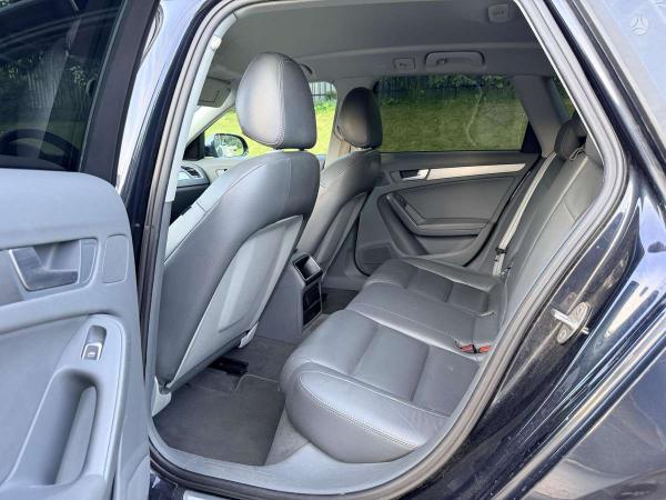 Audi A4 2012 Viļņa, ar dzinēja tilpumu 2.00 L un nobraukumu 350 tūkst. km par 5600 €, foto 9 vietnē AUTOMOTO.COM.LV