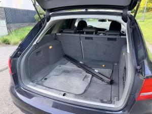 Audi A4 2012 in Vilnius, with an engine capacity of 2.00 L and mileage of 350 thousand km for 5600 €, photo 11 on AUTOMOTO.COM.LV