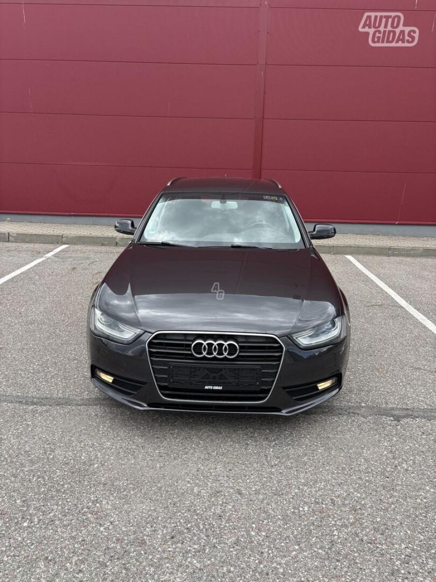 Audi A4 2012 in Kaunas, with an engine capacity of 2.00 L and mileage of 319 thousand km for 7650 €, photo 6 on AUTOMOTO.COM.LV