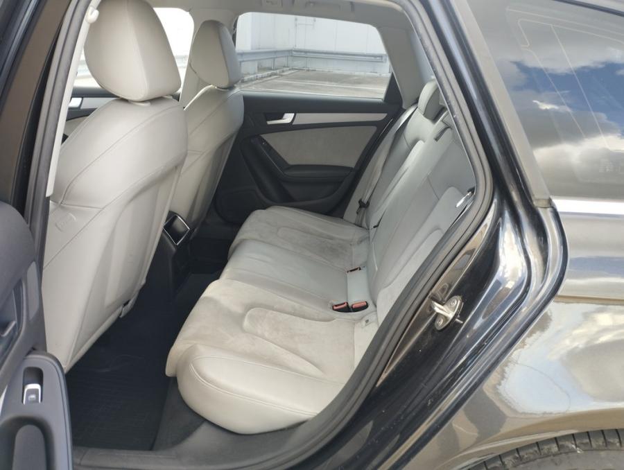 Audi A4 2012 Tartu, ar dzinēja tilpumu 2.00 L un nobraukumu 445 tūkst. km par 4900 €, foto 21 vietnē AUTOMOTO.COM.LV