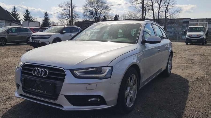 Audi A4 2013 in Klaipeda, with an engine capacity of 1.97 L and mileage of 213 thousand km for 6950 €, photo 4 on AUTOMOTO.COM.LV