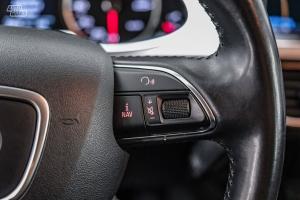Audi A4 2013 in Kaunas, with an engine capacity of 3.00 L and mileage of 259 thousand km for 8990 €, photo 19 on AUTOMOTO.COM.LV