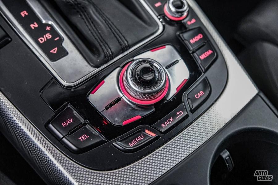 Audi A4 2013 Kauņa, ar dzinēja tilpumu 3.00 L un nobraukumu 268 tūkst. km par 8790 €, foto 23 vietnē AUTOMOTO.COM.LV