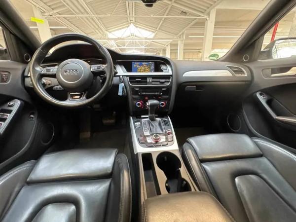 Audi A4 2013 Mārupe, ar dzinēja tilpumu 2.00 L un nobraukumu 230 tūkst. km par 10950 €, foto 3 vietnē AUTOMOTO.COM.LV