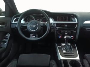 Audi A4 2013 in Riga, with an engine capacity of 2.00 L and mileage of 208 thousand km for 10590 €, photo 18 on AUTOMOTO.COM.LV