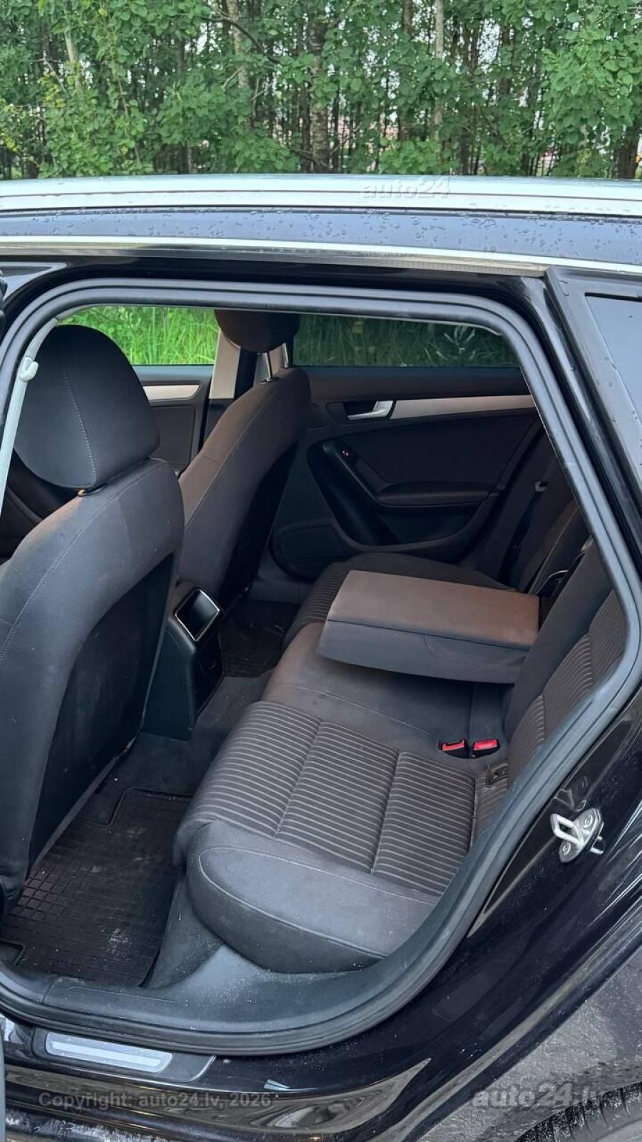 Audi A4 2013 Tallina, ar dzinēja tilpumu 2.00 L un nobraukumu 253 tūkst. km par 6599 €, foto 12 vietnē AUTOMOTO.COM.LV