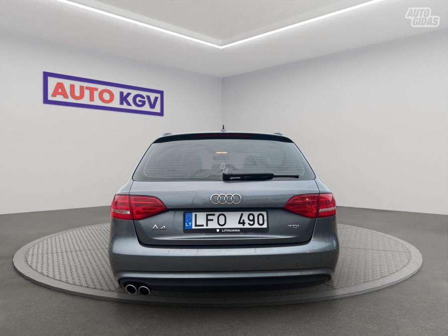 Audi A4 2014 in Vilnius, with an engine capacity of 2.00 L and mileage of 299 thousand km for 8399 €, photo 4 on AUTOMOTO.COM.LV