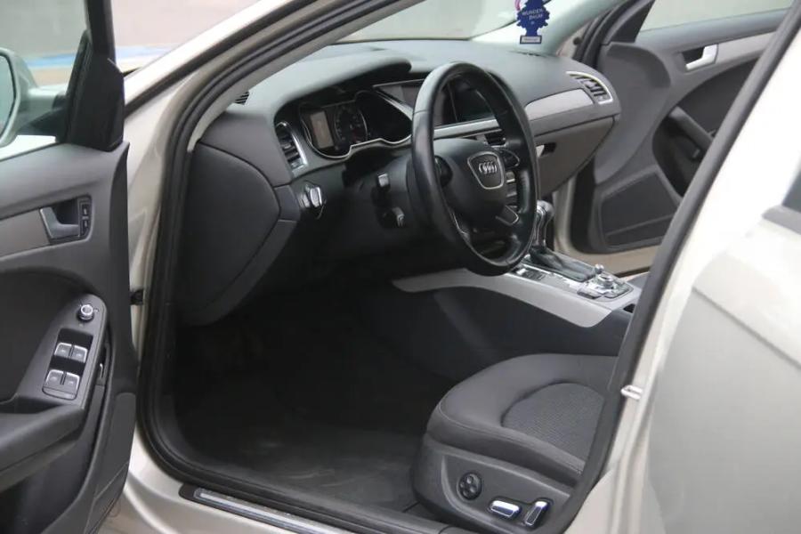 Audi A4 2014 in Riga, with an engine capacity of 2.00 L and mileage of 305 thousand km for 6490 €, photo 8 on AUTOMOTO.COM.LV