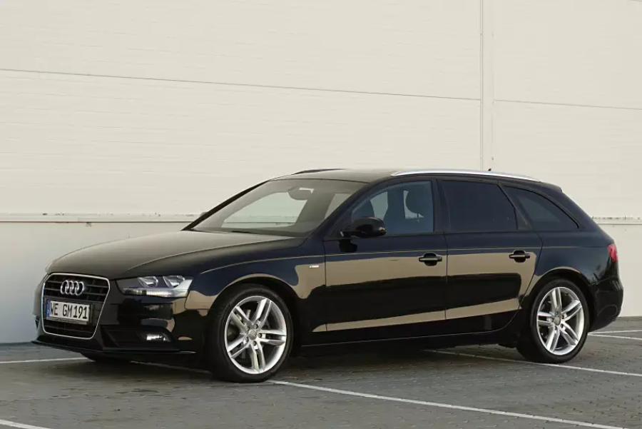 Audi A4 2014 in Riga, with an engine capacity of 2.00 L and mileage of 195 thousand km for 7700 €, photo 6 on AUTOMOTO.COM.LV