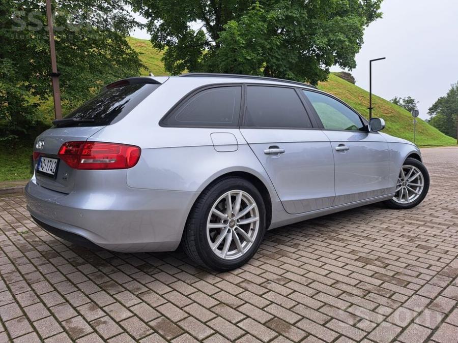 Audi A4 2015 in Riga, with an engine capacity of 2.00 L and mileage of 164 thousand km for 9850 €, photo 4 on AUTOMOTO.COM.LV