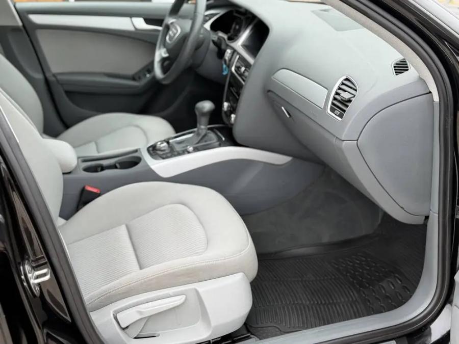 Audi A4 2015 in Riga, with an engine capacity of 2.00 L and mileage of 219 thousand km for 7150 €, photo 10 on AUTOMOTO.COM.LV