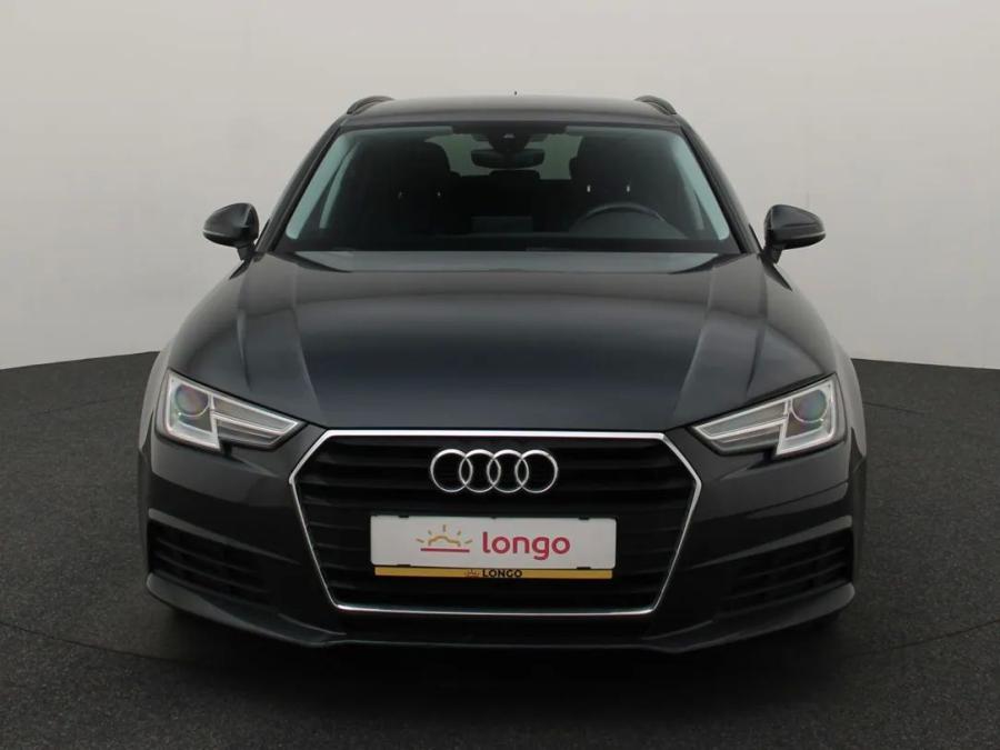 Audi A4 2016 in Vilnius, with an engine capacity of 2.00 L and mileage of 215 thousand km for 11999 €, photo 4 on AUTOMOTO.COM.LV