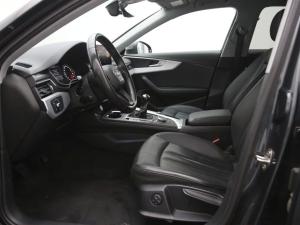 Audi A4 2016 in Vilnius, with an engine capacity of 2.00 L and mileage of 215 thousand km for 11999 €, photo 5 on AUTOMOTO.COM.LV