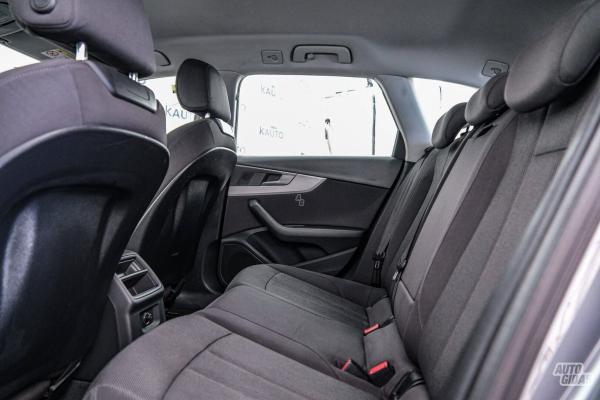 Audi A4 2016 in Kaunas, with an engine capacity of 2.00 L and mileage of 321 thousand km for 10590 €, photo 9 on AUTOMOTO.COM.LV