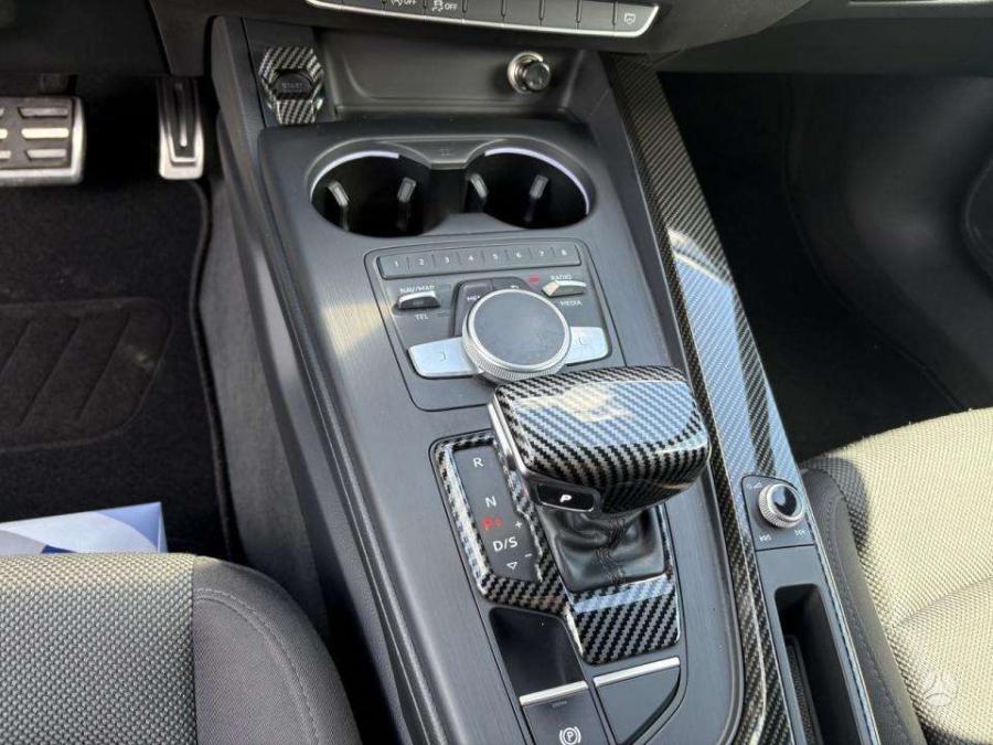 Audi A4 2016 in Radviliskis, with an engine capacity of 1.97 L and mileage of 276 thousand km for 12750 €, photo 18 on AUTOMOTO.COM.LV