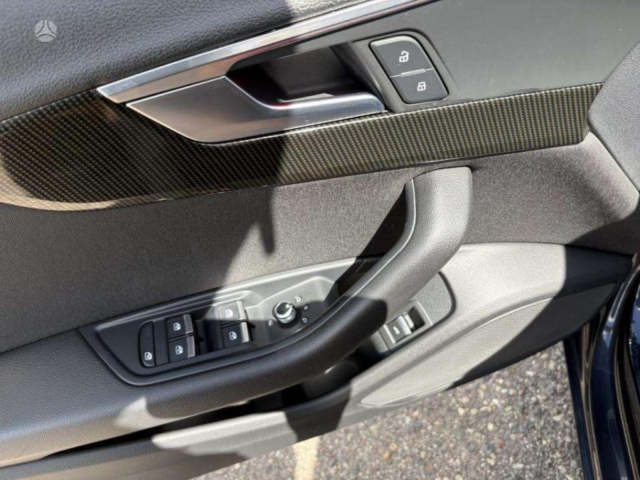 Audi A4 2016 in Radviliskis, with an engine capacity of 1.97 L and mileage of 276 thousand km for 12350 €, photo 15 on AUTOMOTO.COM.LV