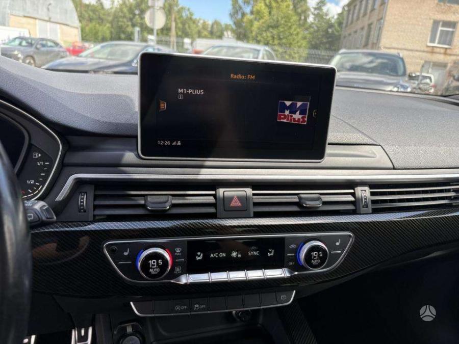 Audi A4 2016 Radviliškis, ar dzinēja tilpumu 1.97 L un nobraukumu 276 tūkst. km par 12350 €, foto 17 vietnē AUTOMOTO.COM.LV