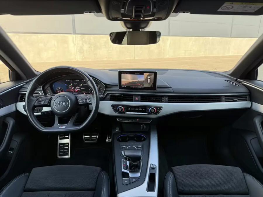 Audi A4 2017 in Riga, with an engine capacity of 2.00 L and mileage of 136 thousand km for 16900 €, photo 8 on AUTOMOTO.COM.LV