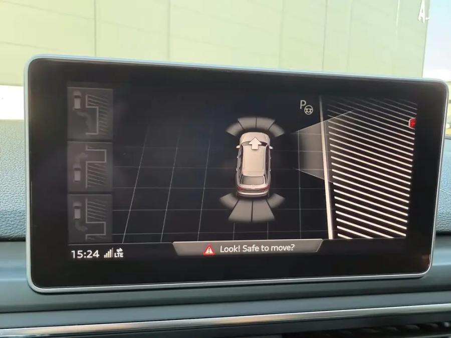 Audi A4 2017 in Riga, with an engine capacity of 2.00 L and mileage of 136 thousand km for 16900 €, photo 29 on AUTOMOTO.COM.LV