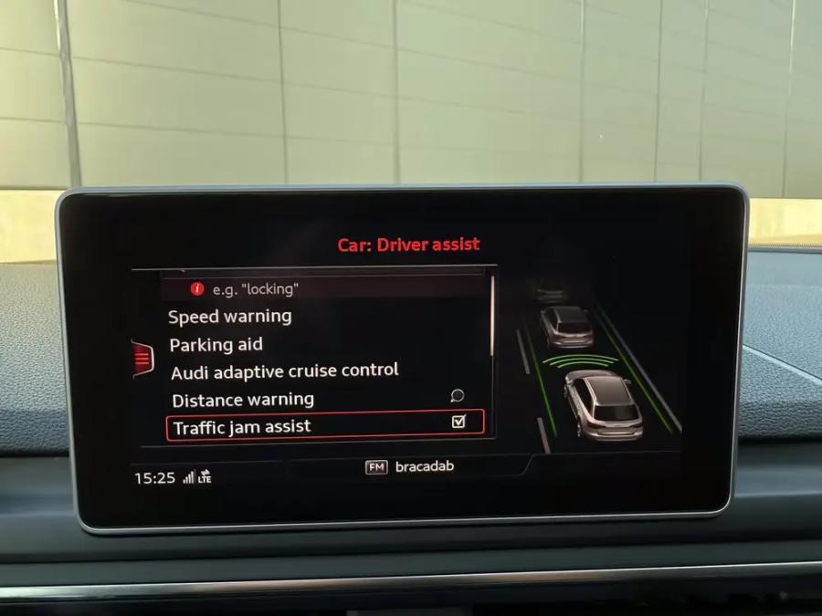 Audi A4 2017 in Riga, with an engine capacity of 2.00 L and mileage of 136 thousand km for 16900 €, photo 35 on AUTOMOTO.COM.LV