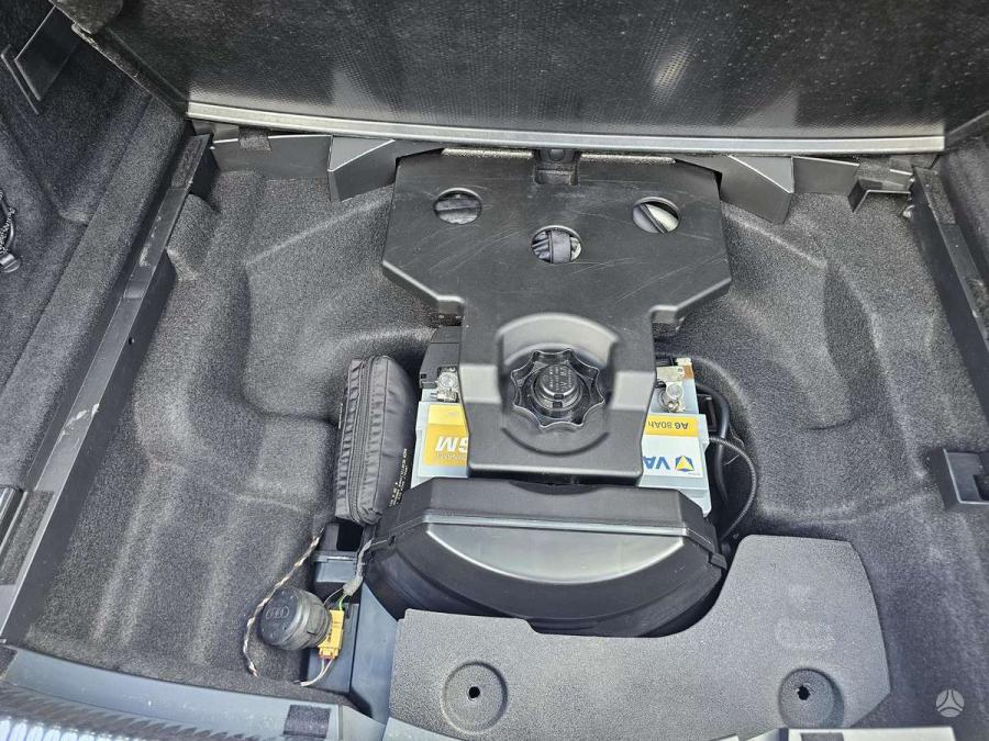 Audi A4 2017 in Ukmerge, with an engine capacity of 1.97 L and mileage of 319 thousand km for 10900 €, photo 27 on AUTOMOTO.COM.LV