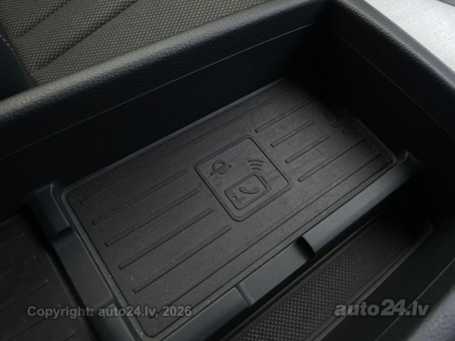 Audi A4 2019 Tallina, ar dzinēja tilpumu 2.00 L un nobraukumu 210 tūkst. km par 16900 €, foto 13 vietnē AUTOMOTO.COM.LV