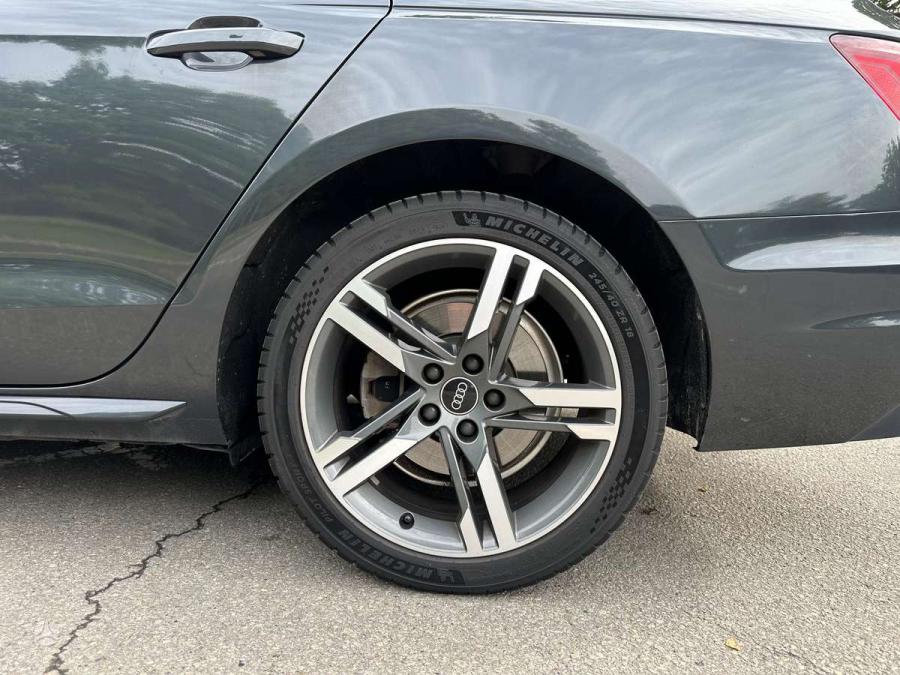 Audi A4 2022 in Taurage, with an engine capacity of 2.00 L and mileage of 269 thousand km for 17300 €, photo 11 on AUTOMOTO.COM.LV