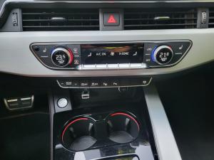 Audi A4 2023 Tallina, ar dzinēja tilpumu 2.00 L un nobraukumu 100 tūkst. km par 27900 €, foto 28 vietnē AUTOMOTO.COM.LV