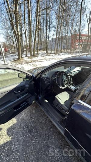 Violet Audi A4 2001 in Riga, with an engine capacity of 2.00 L and mileage of 337 thousand km for 1700 €, photo 9 on AUTOMOTO.COM.LV
