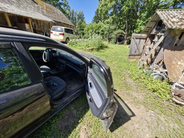 Violet Audi A4 1996 in Cesis, with an engine capacity of 1.90 L and mileage of 369 thousand km for 400 €, photo 6 on AUTOMOTO.COM.LV