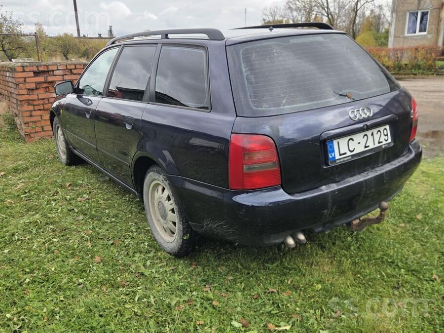 Violet Audi A4 1998 in Rezekne, with an engine capacity of 1.90 L and mileage of 554 thousand km for 800 €, photo 4 on AUTOMOTO.COM.LV