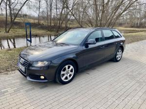 Violets Audi A4 2008 Rēzekne, ar dzinēja tilpumu 2.00 L un nobraukumu 0 tūkst. km par 5250 €, foto 4 vietnē AUTOMOTO.COM.LV