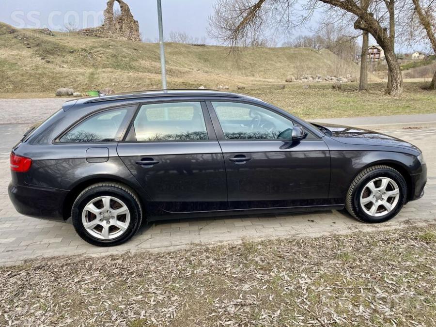 Violets Audi A4 2008 Rēzekne, ar dzinēja tilpumu 2.00 L un nobraukumu 0 tūkst. km par 5250 €, foto 7 vietnē AUTOMOTO.COM.LV