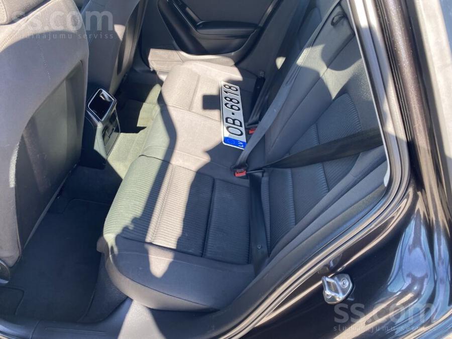 Violets Audi A4 2008 Rēzekne, ar dzinēja tilpumu 2.00 L un nobraukumu 0 tūkst. km par 5250 €, foto 12 vietnē AUTOMOTO.COM.LV