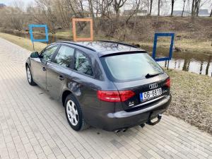 Violets Audi A4 2008 Rēzekne, ar dzinēja tilpumu 2.00 L un nobraukumu 0 tūkst. km par 5250 €, foto 15 vietnē AUTOMOTO.COM.LV