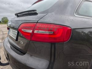 Violet Audi A4 2013 in Riga, with an engine capacity of 2.00 L and mileage of 239 thousand km for 7200 €, photo 29 on AUTOMOTO.COM.LV