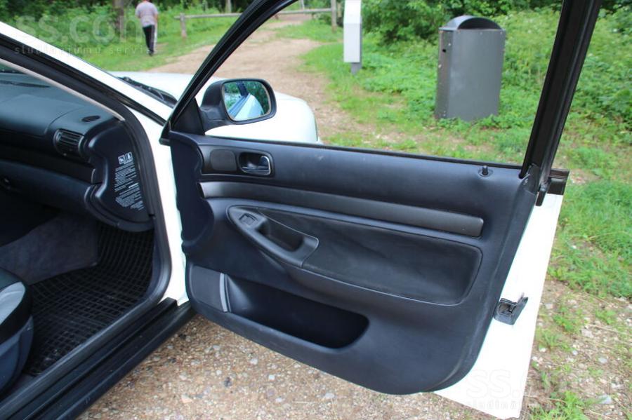 Balts Audi A4 1995 Rīga, ar dzinēja tilpumu 2.00 L un nobraukumu 377 tūkst. km par 1300 €, foto 15 vietnē AUTOMOTO.COM.LV