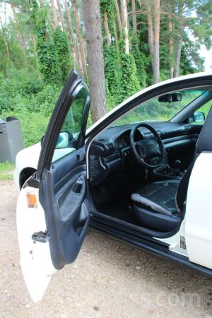 Balts Audi A4 1995 Rīga, ar dzinēja tilpumu 2.00 L un nobraukumu 377 tūkst. km par 1300 €, foto 18 vietnē AUTOMOTO.COM.LV