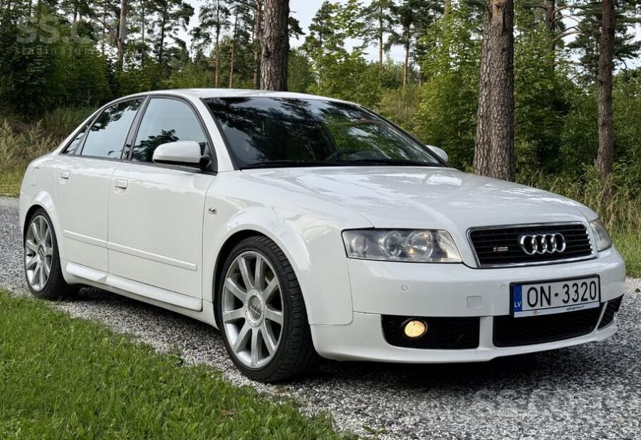 White Audi A4 2002 in Riga, with an engine capacity of 3.00 L and mileage of 282 thousand km for 3490 €, photo 5 on AUTOMOTO.COM.LV