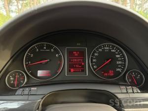 White Audi A4 2002 in Riga, with an engine capacity of 3.00 L and mileage of 282 thousand km for 3490 €, photo 17 on AUTOMOTO.COM.LV