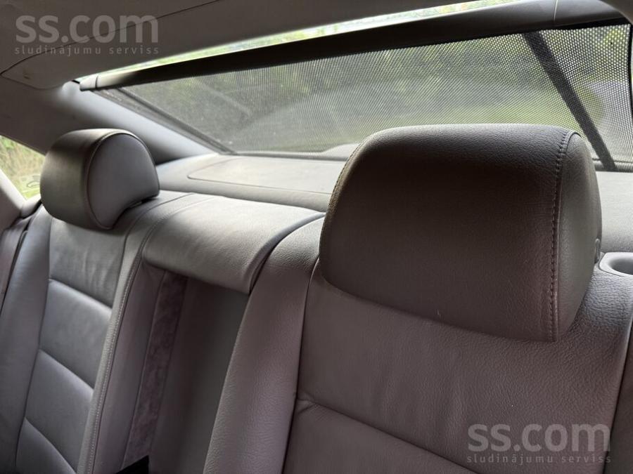 White Audi A4 2002 in Riga, with an engine capacity of 3.00 L and mileage of 282 thousand km for 3490 €, photo 25 on AUTOMOTO.COM.LV