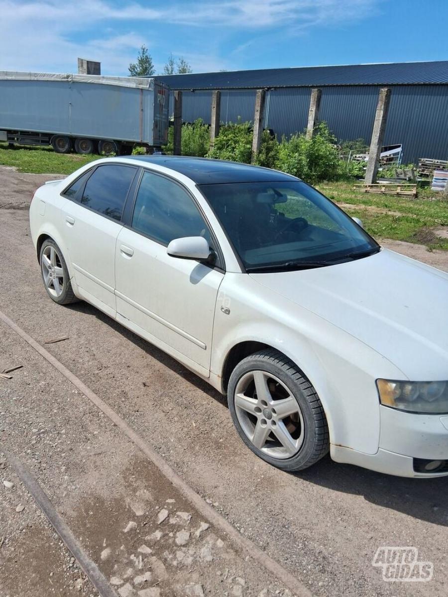 White Audi A4 2004 in Kaunas, with an engine capacity of 1.80 L and mileage of 282 thousand km for 850 €, photo 5 on AUTOMOTO.COM.LV