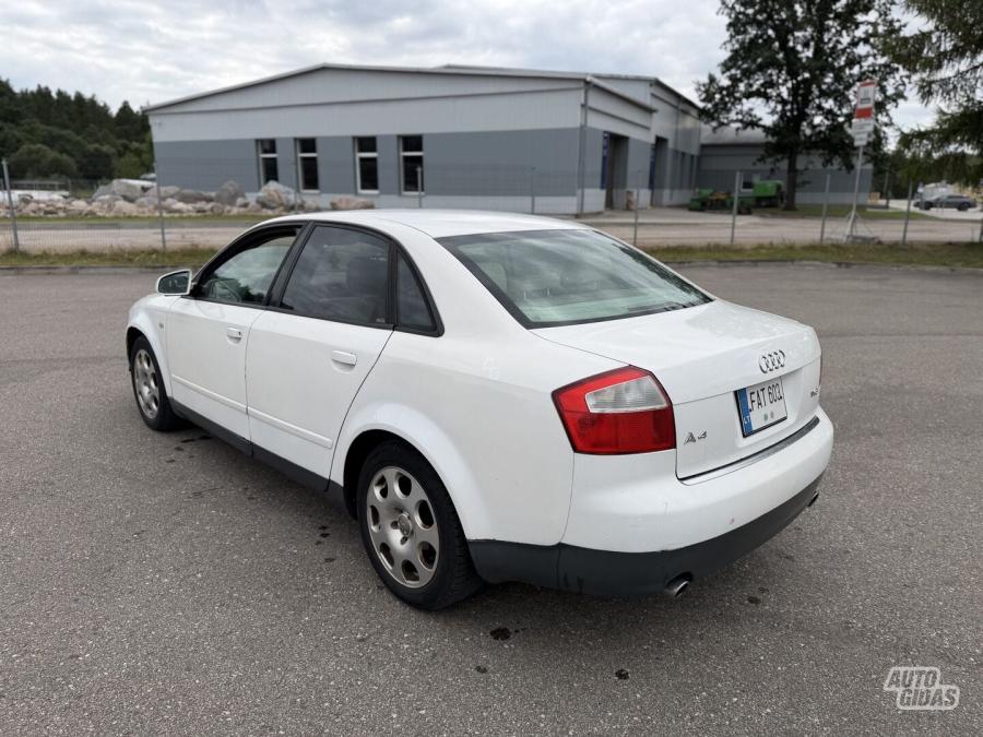 White Audi A4 2006 in Ukmerge, with an engine capacity of 1.80 L and mileage of 320 thousand km for 650 €, photo 4 on AUTOMOTO.COM.LV
