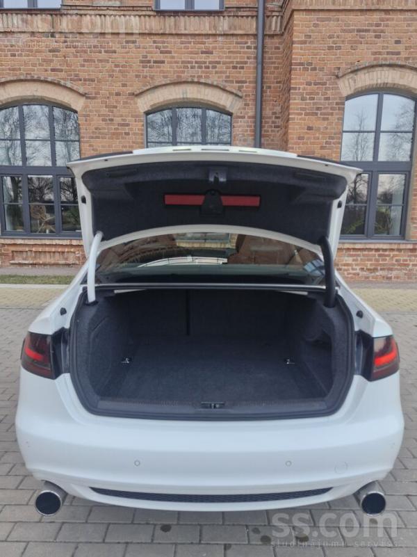 Balts Audi A4 2007 Bauska, ar dzinēja tilpumu 3.00 L un nobraukumu 300 tūkst. km par 5900 €, foto 8 vietnē AUTOMOTO.COM.LV