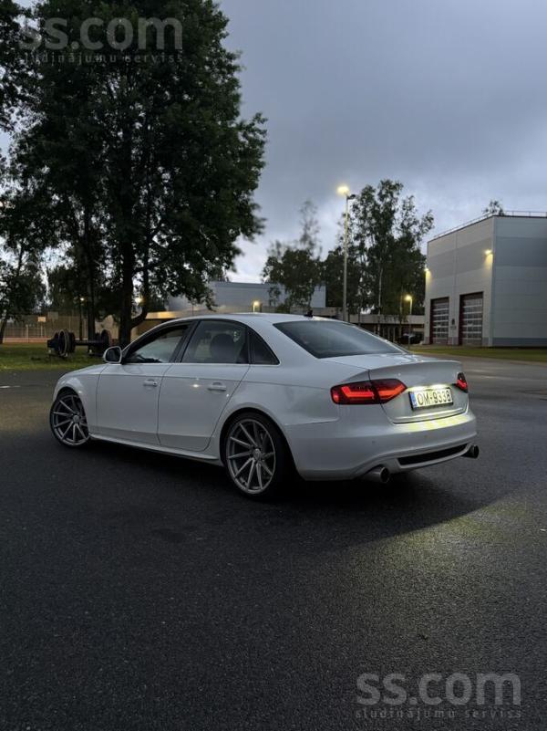 Balts Audi A4 2007 Rīga, ar dzinēja tilpumu 3.00 L un nobraukumu 300 tūkst. km par 6500 €, foto 3 vietnē AUTOMOTO.COM.LV