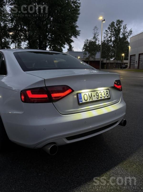 Balts Audi A4 2007 Rīga, ar dzinēja tilpumu 3.00 L un nobraukumu 300 tūkst. km par 6500 €, foto 5 vietnē AUTOMOTO.COM.LV