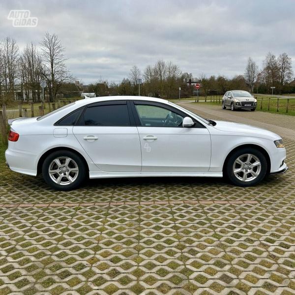 White Audi A4 2008 in Joniskis, with an engine capacity of 2.00 L and mileage of 293 thousand km for 4200 €, photo 8 on AUTOMOTO.COM.LV