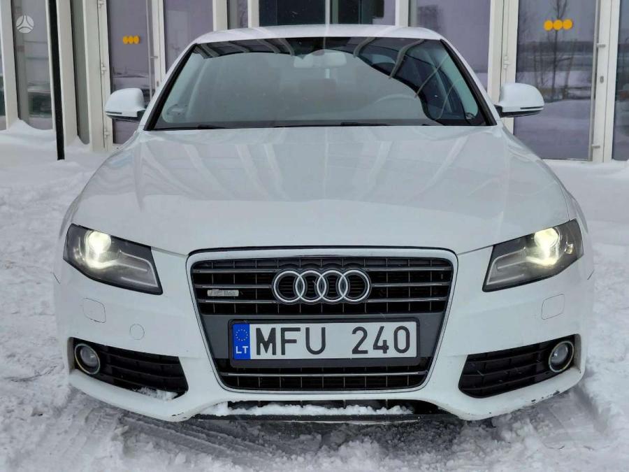 Balts Audi A4 2008 Viļņa, ar dzinēja tilpumu 1.97 L un nobraukumu 296 tūkst. km par 3900 €, foto 2 vietnē AUTOMOTO.COM.LV