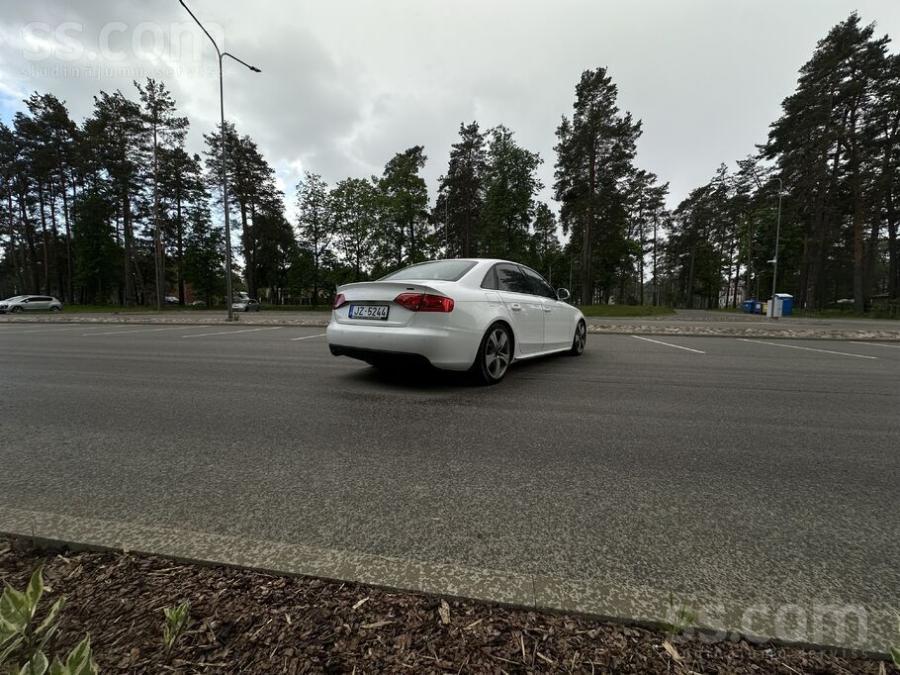 Balts Audi A4 2008 Daugavpils, ar dzinēja tilpumu 2.00 L un nobraukumu 355 tūkst. km par 4900 €, foto 5 vietnē AUTOMOTO.COM.LV